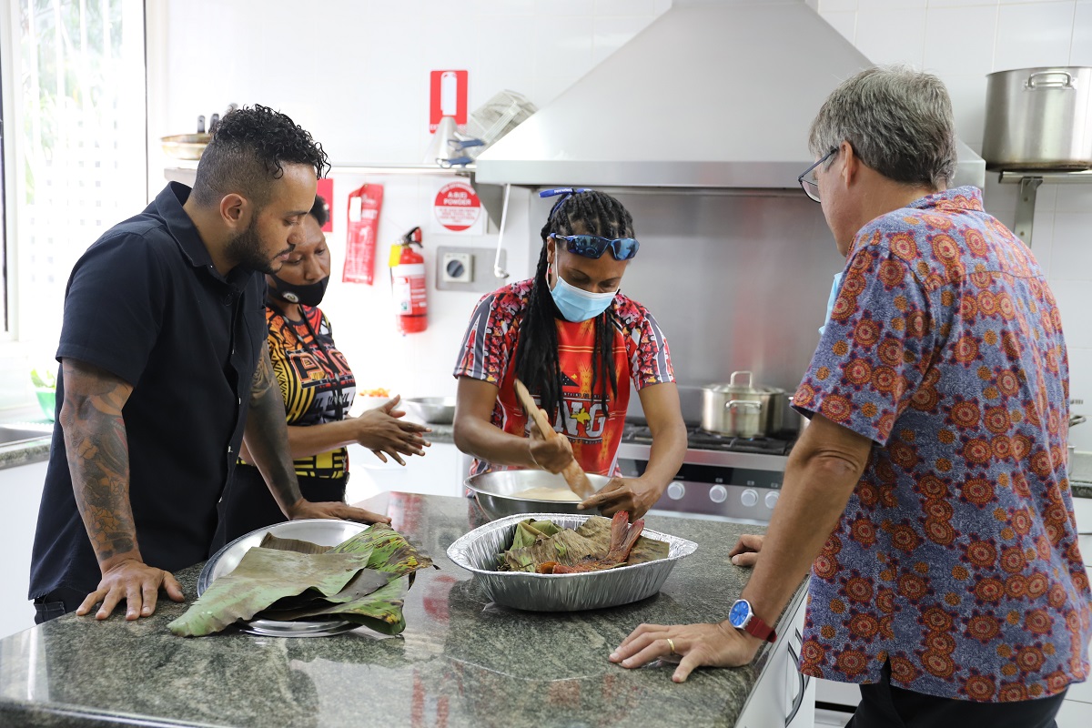 Chef Julz Henao joins the Australian High Commission team to prepare ...